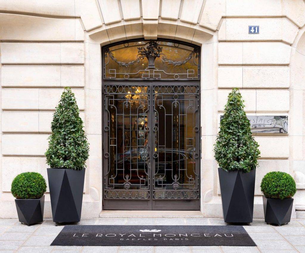 Lavish Living: Le Royal Monceau Raffles Paris Unveils New Luxury ...