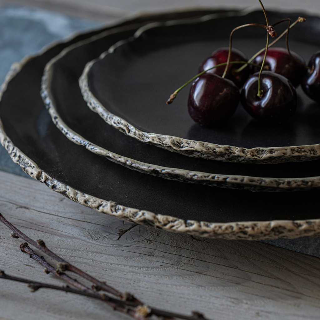 Kari Ceramics | Bringing Nature’s Raw Beauty to the Table