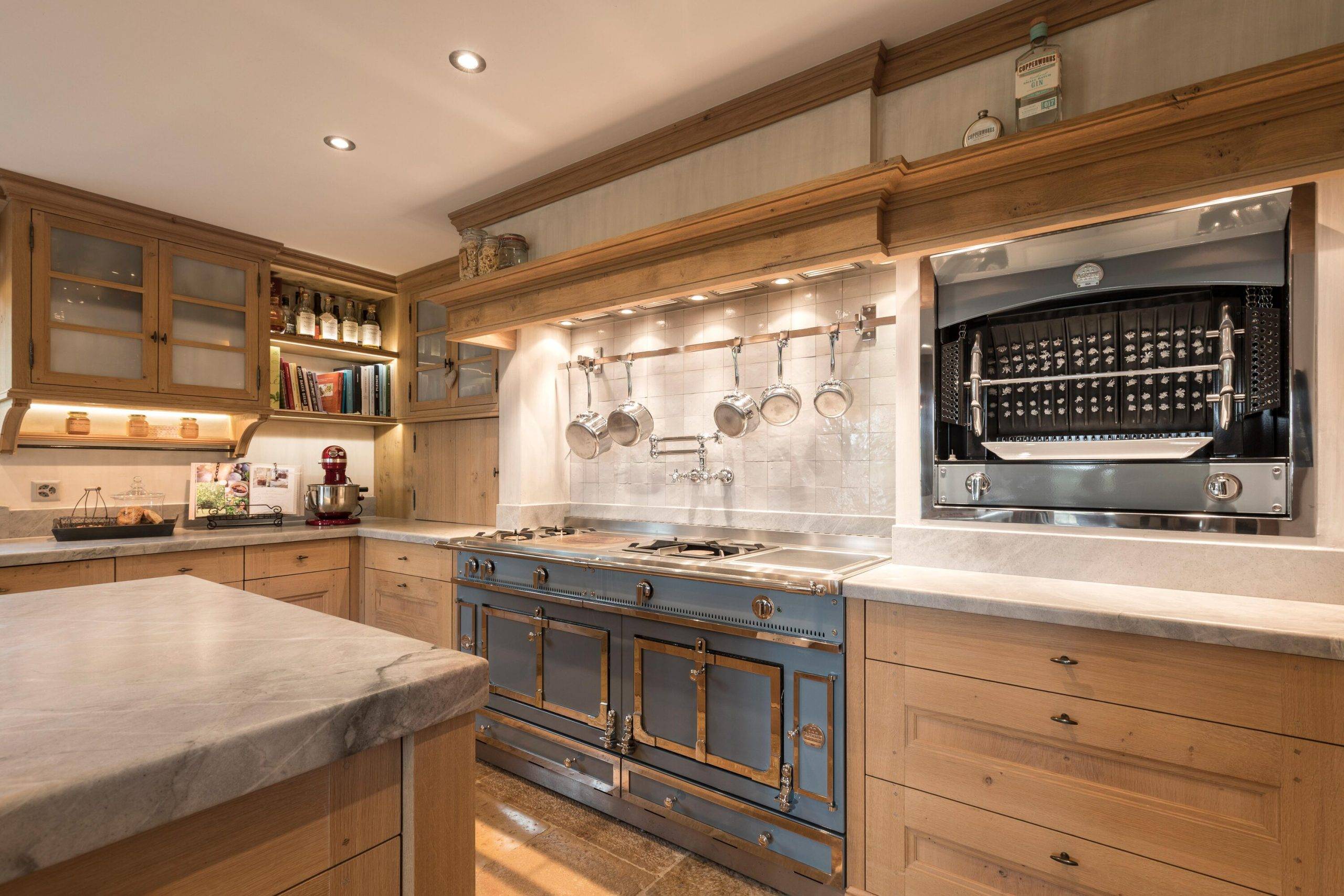 Swiss Ingenuity: The Art of Zbären Kitchens