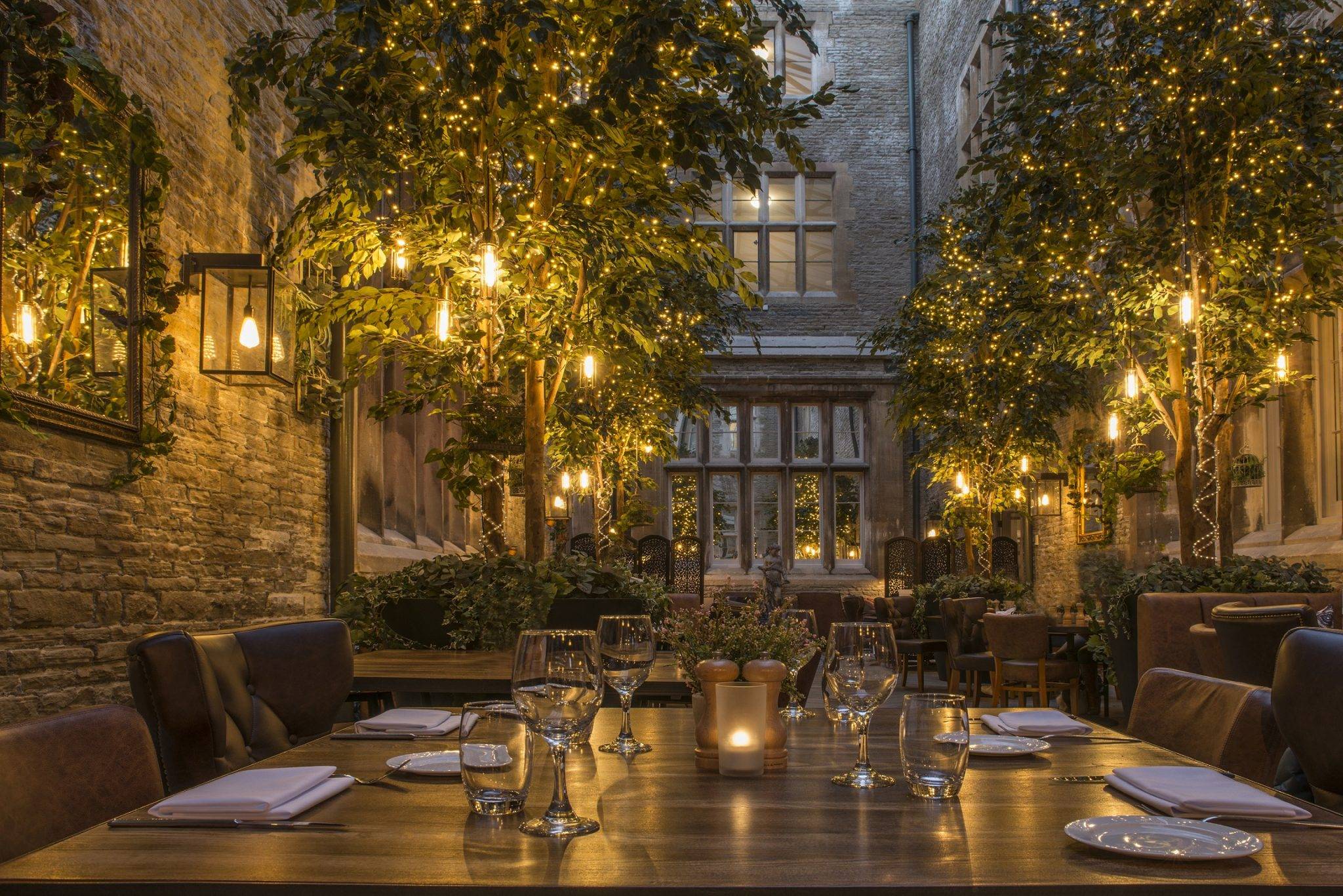 Hotel Review: De Vere Tortworth Court